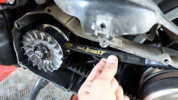 Kiderítettük: aranytömb vagy szarkupac? | Totalcar