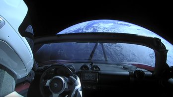 Meddig bírja majd a Tesla az űrben? | Totalcar