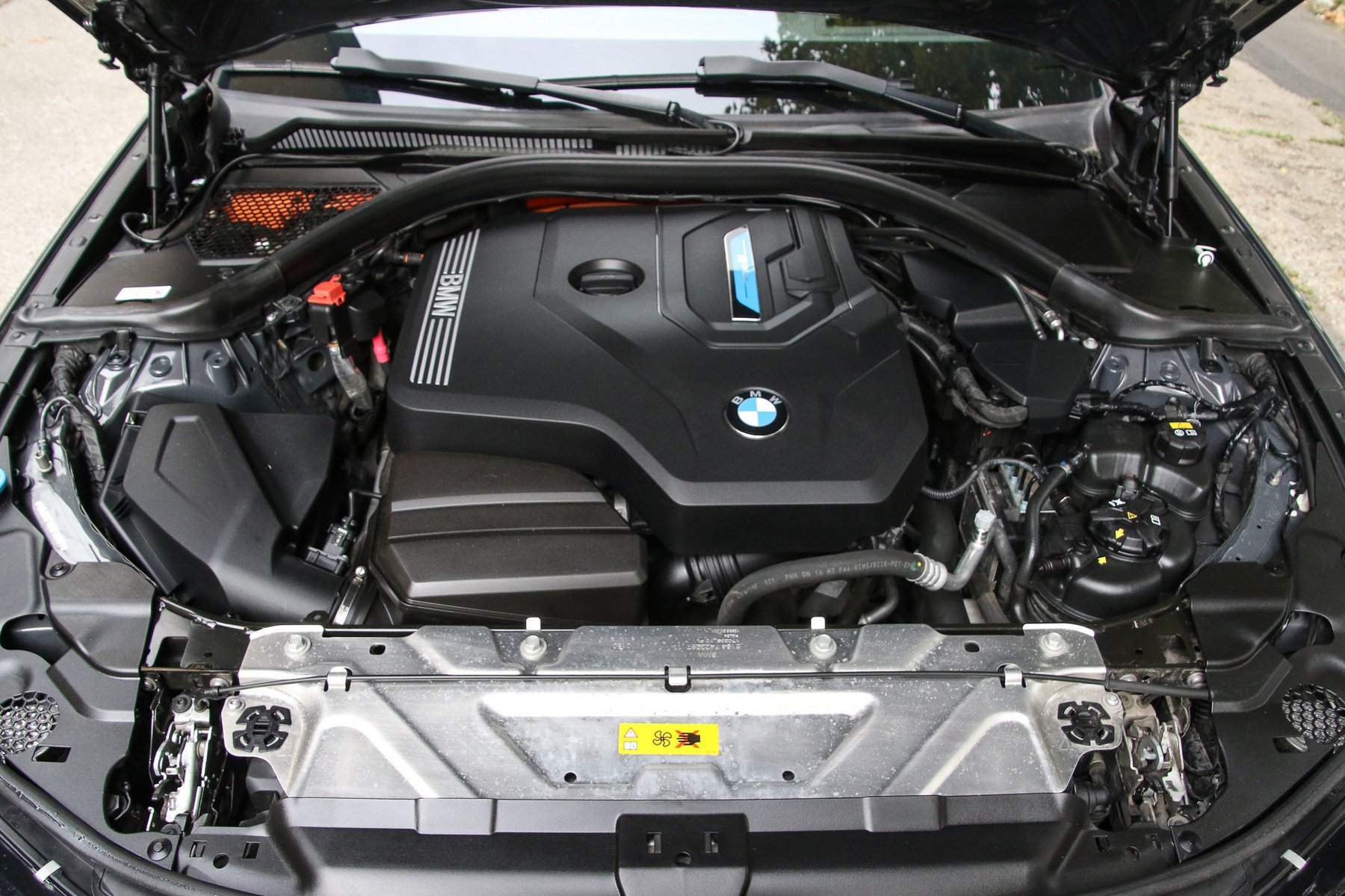 BMW motorok kerülhetnek a benzines Mercedesekbe | Totalcar