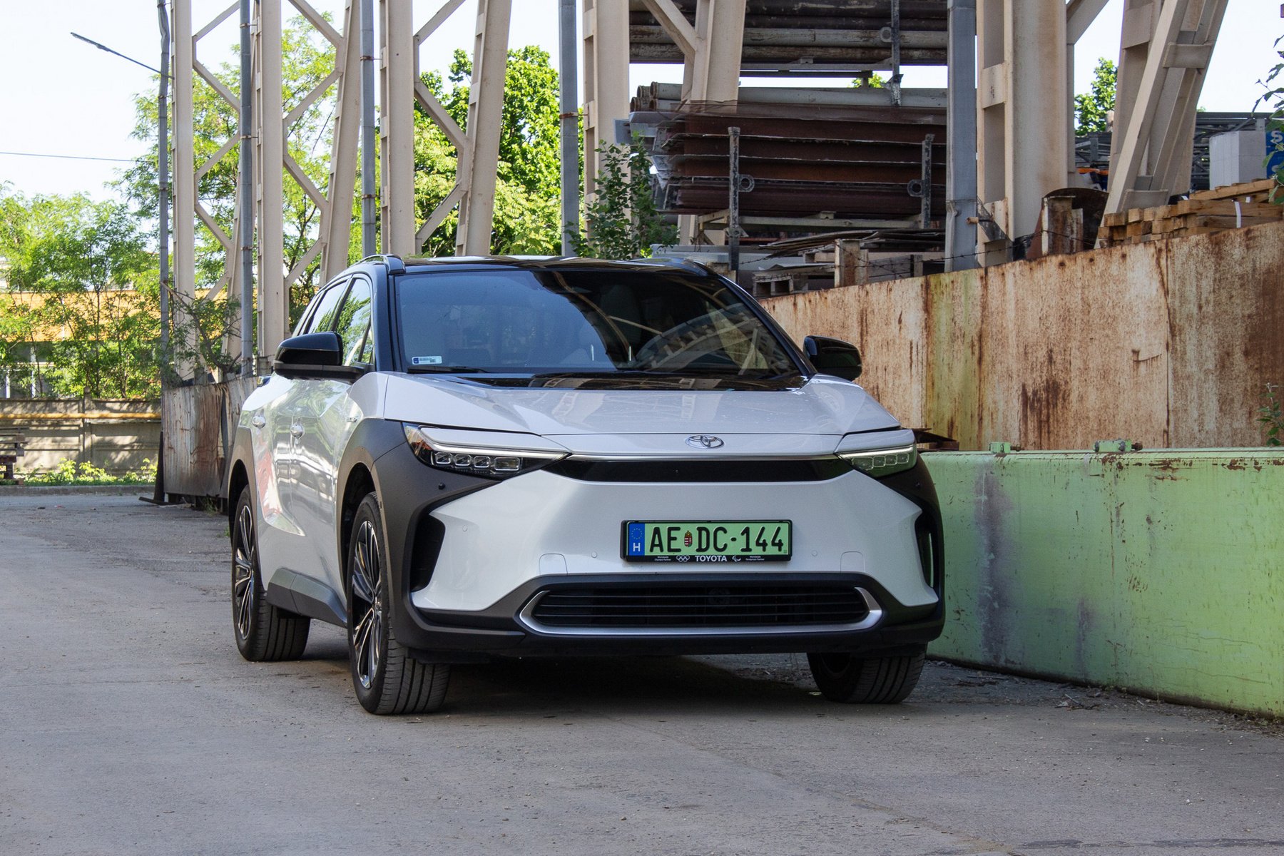 2027-ig tizenöt tisztán elektromos modell lehet a Toyota palettáján