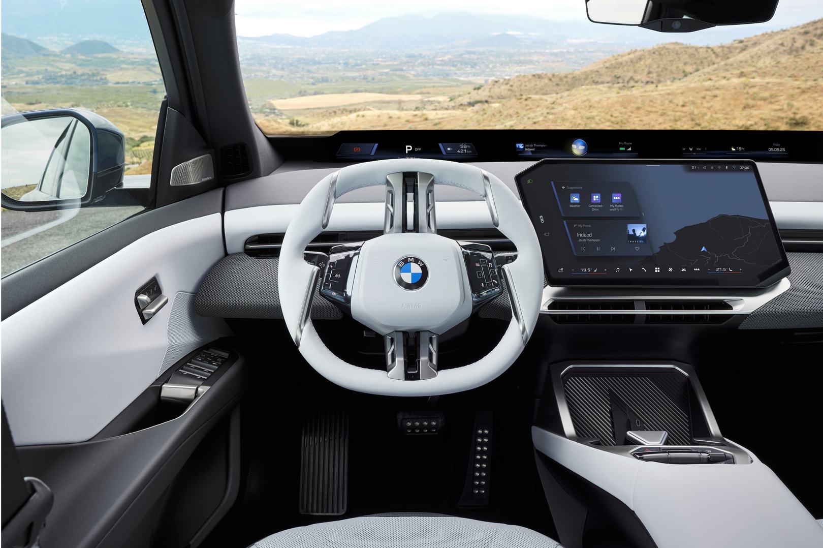 Hivatalosan is bemutatkozott az iX3, a BMW új korszakának kezdete ...